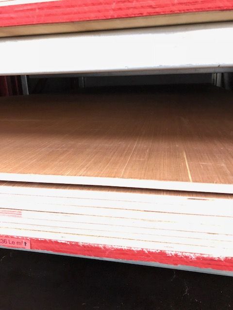 Contreplaqué à Brest (Saint-Renan, Milizac) dans le Finistère